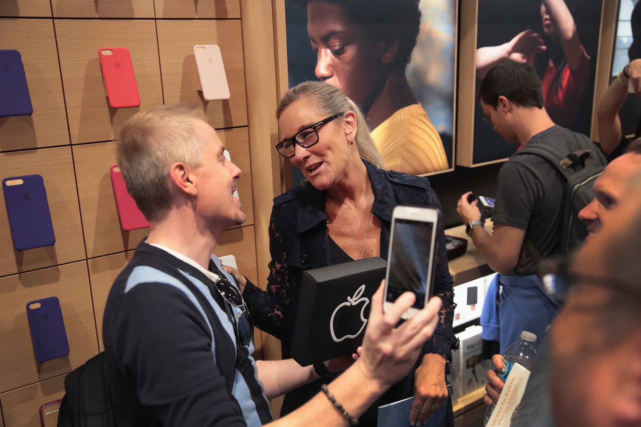 Is Apple Saying Goodbye to Fashion? – The New York Times – WindowsWear