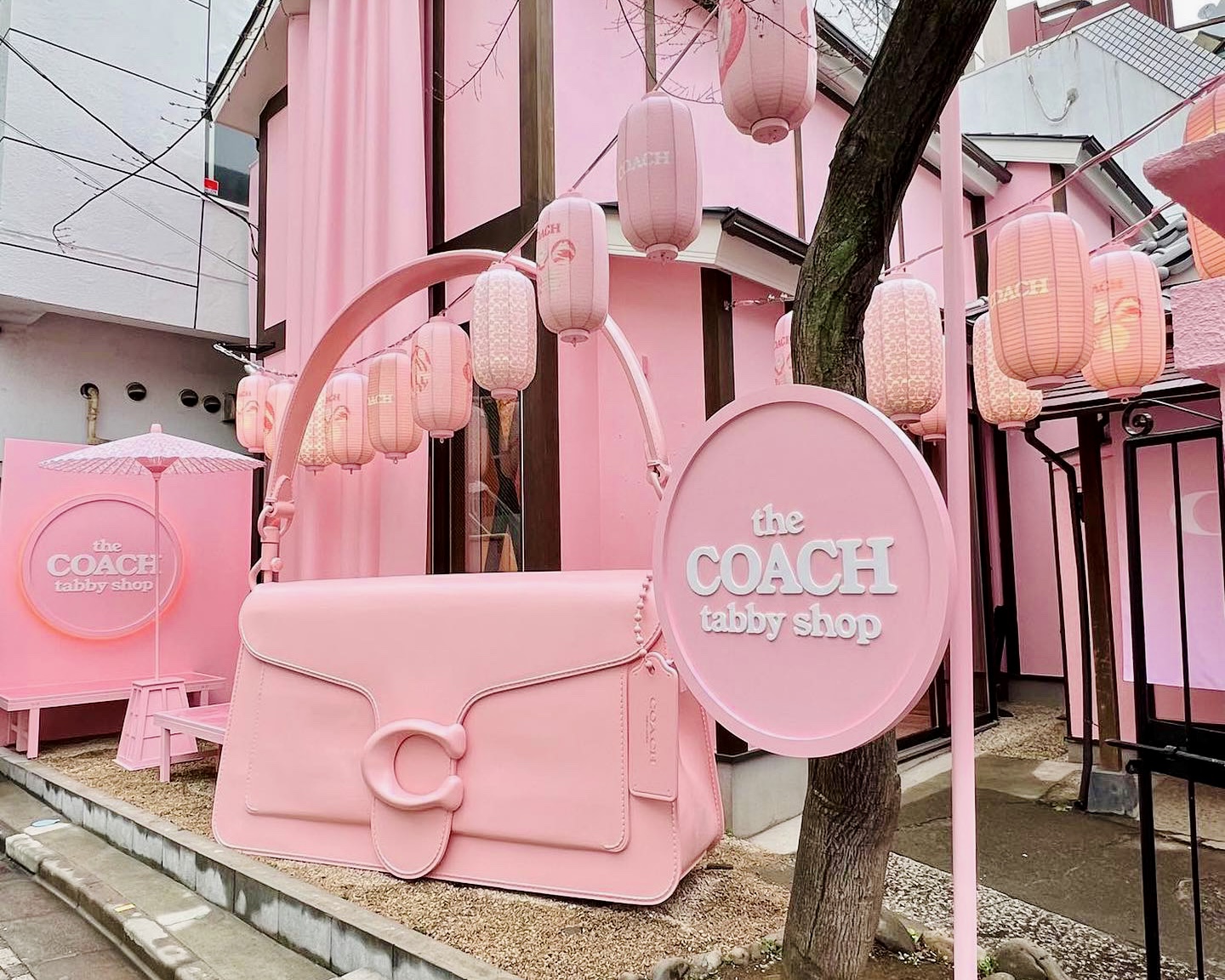 Coach Celebrates Its Iconic Tabby Bag with a Bespoke Pop-Up Experience ...